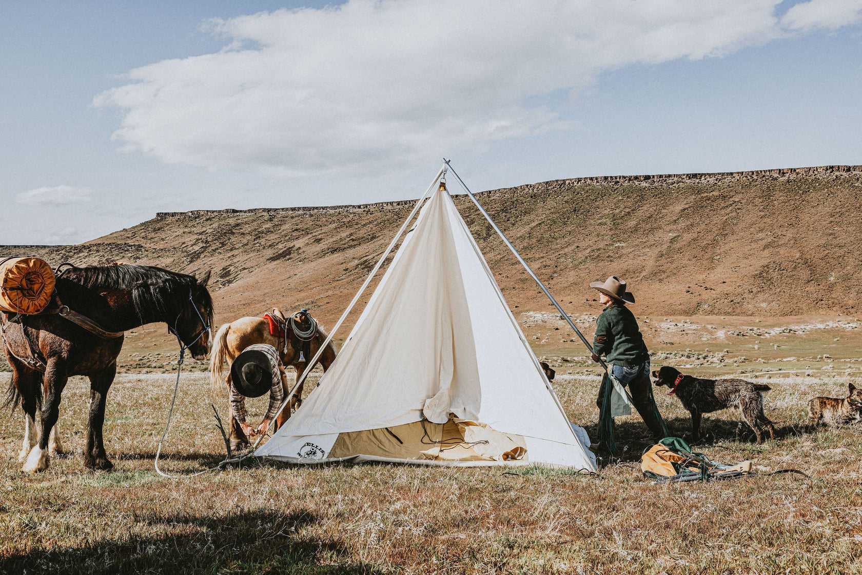 Ellis Canvas Tents: Prairie Tent - The Ultimate Cowboy Tipi
